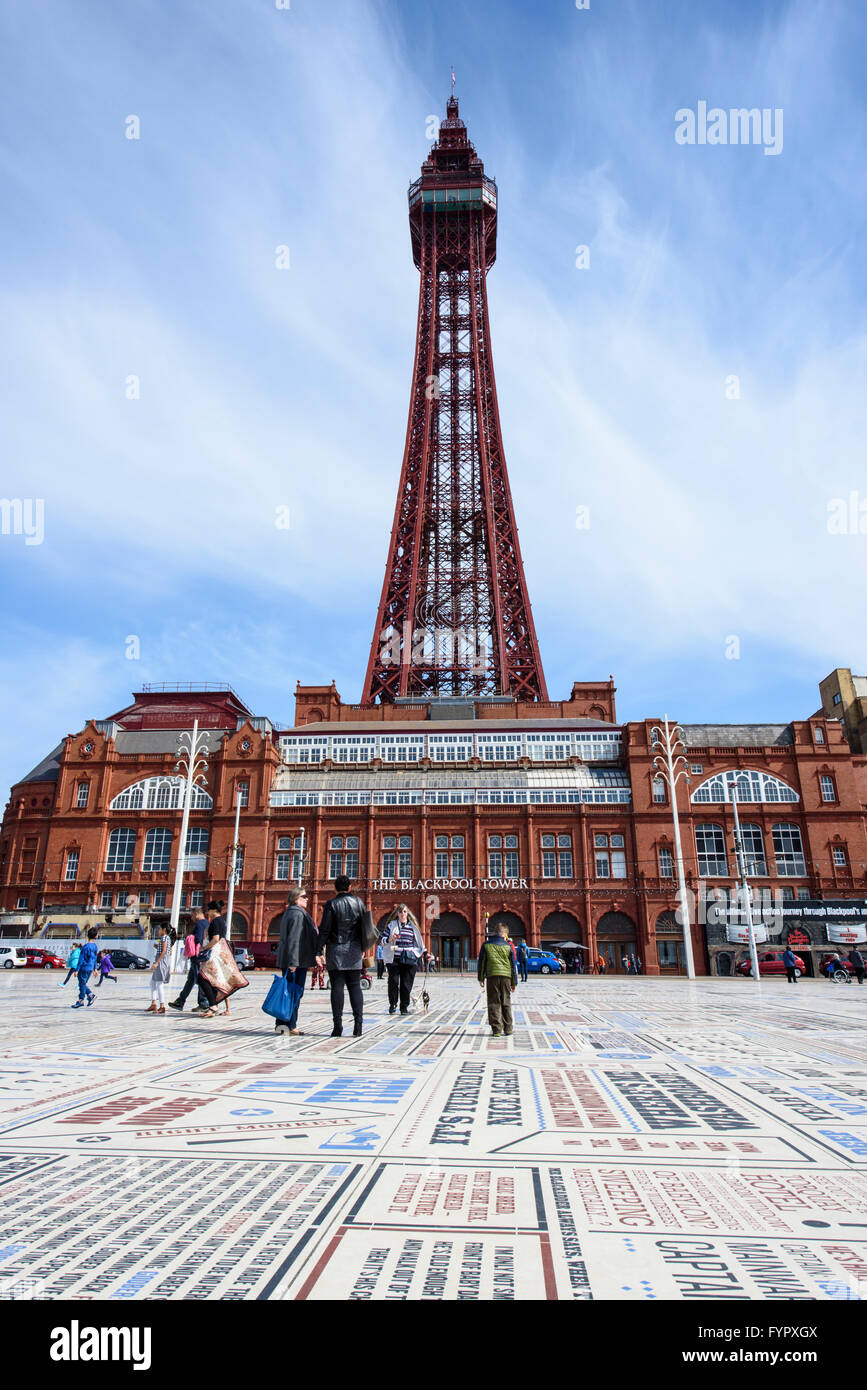 Scaffolding tower hi-res stock photography and images - Alamy