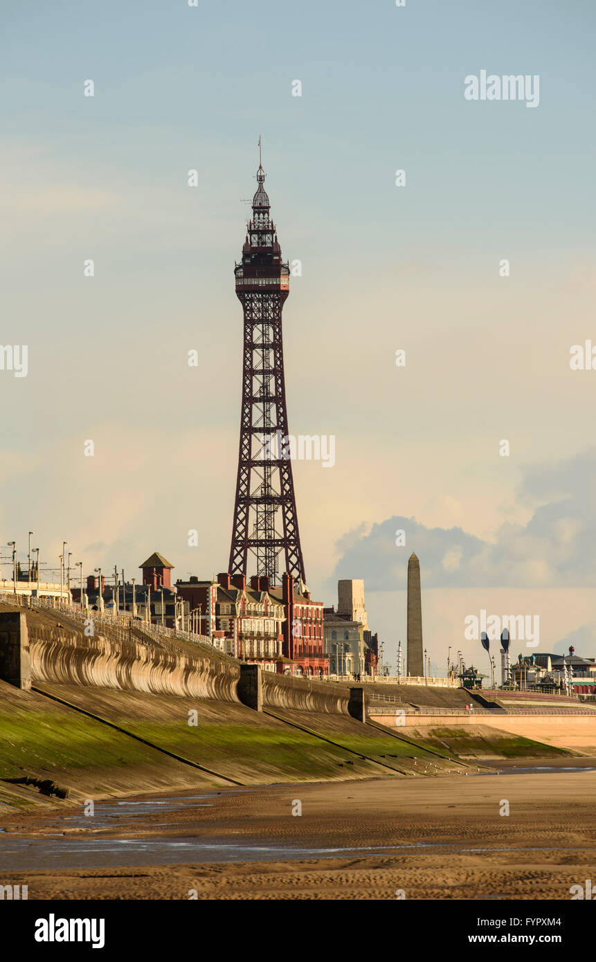 Blackpool tower without scaffolding hi-res stock photography and images ...
