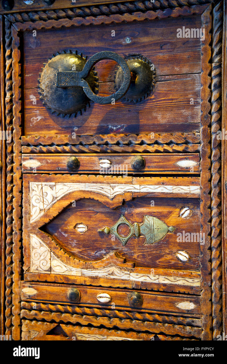 shell brown rusty morocco in africa old wood Stock Photo - Alamy
