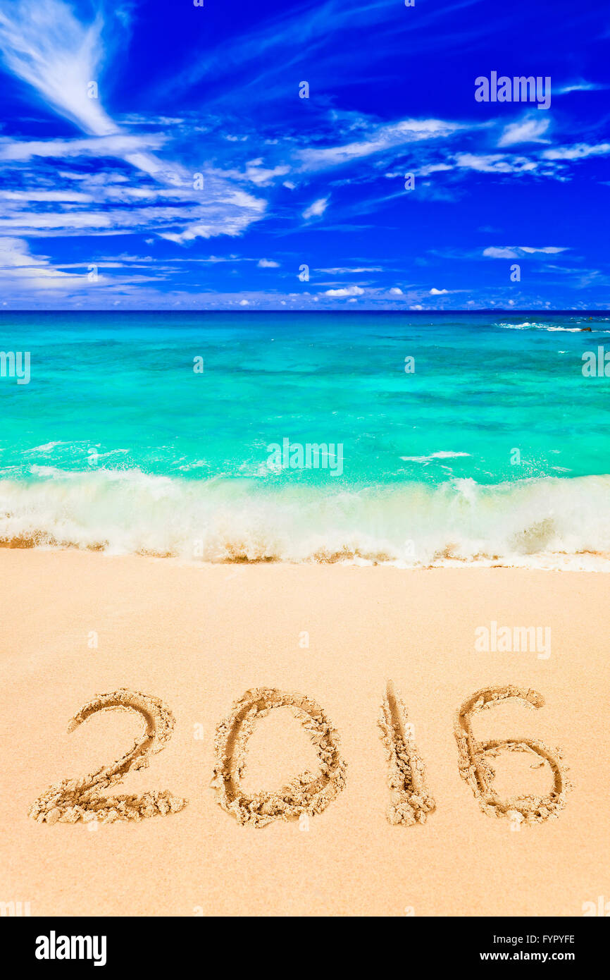 Numbers 2016 on beach Stock Photo - Alamy