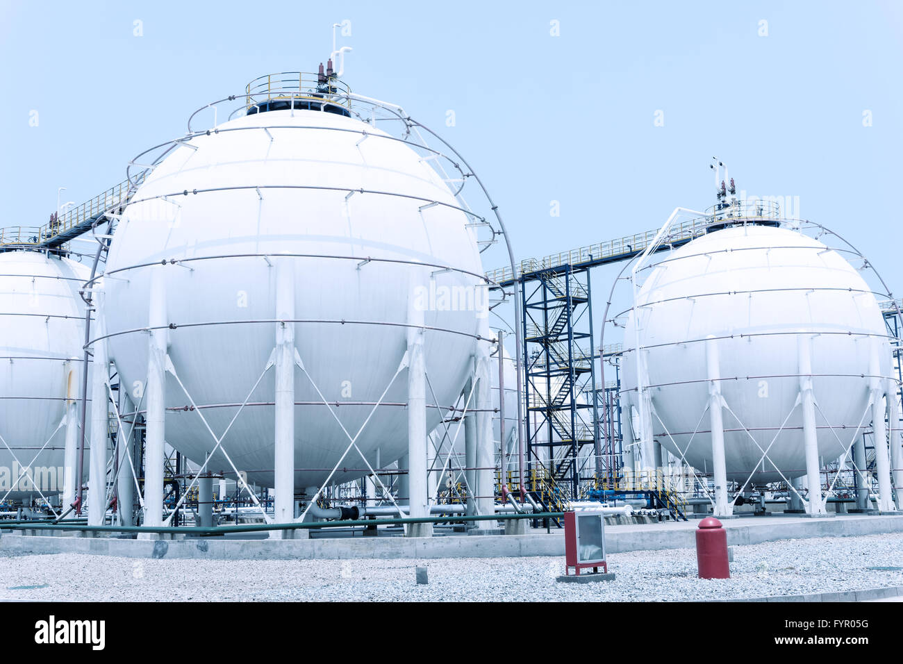 Petroleum depot hi-res stock photography and images - Alamy