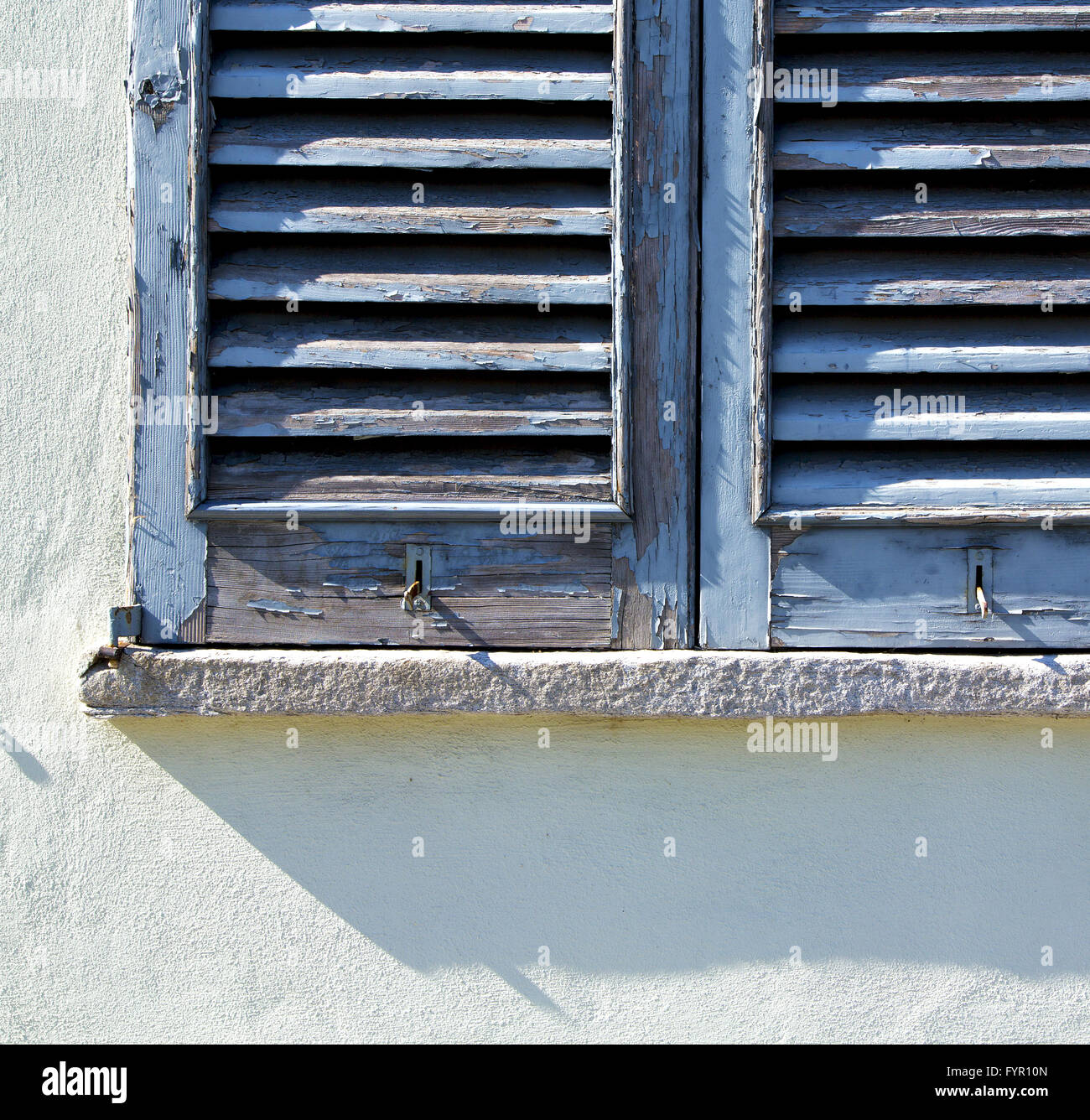 grey window castellanza palaces italy Stock Photo - Alamy