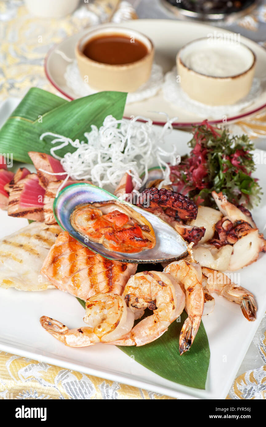 seafood mix dish Stock Photo - Alamy