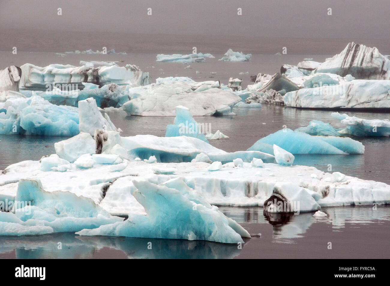 Blue icebergs hi-res stock photography and images - Alamy