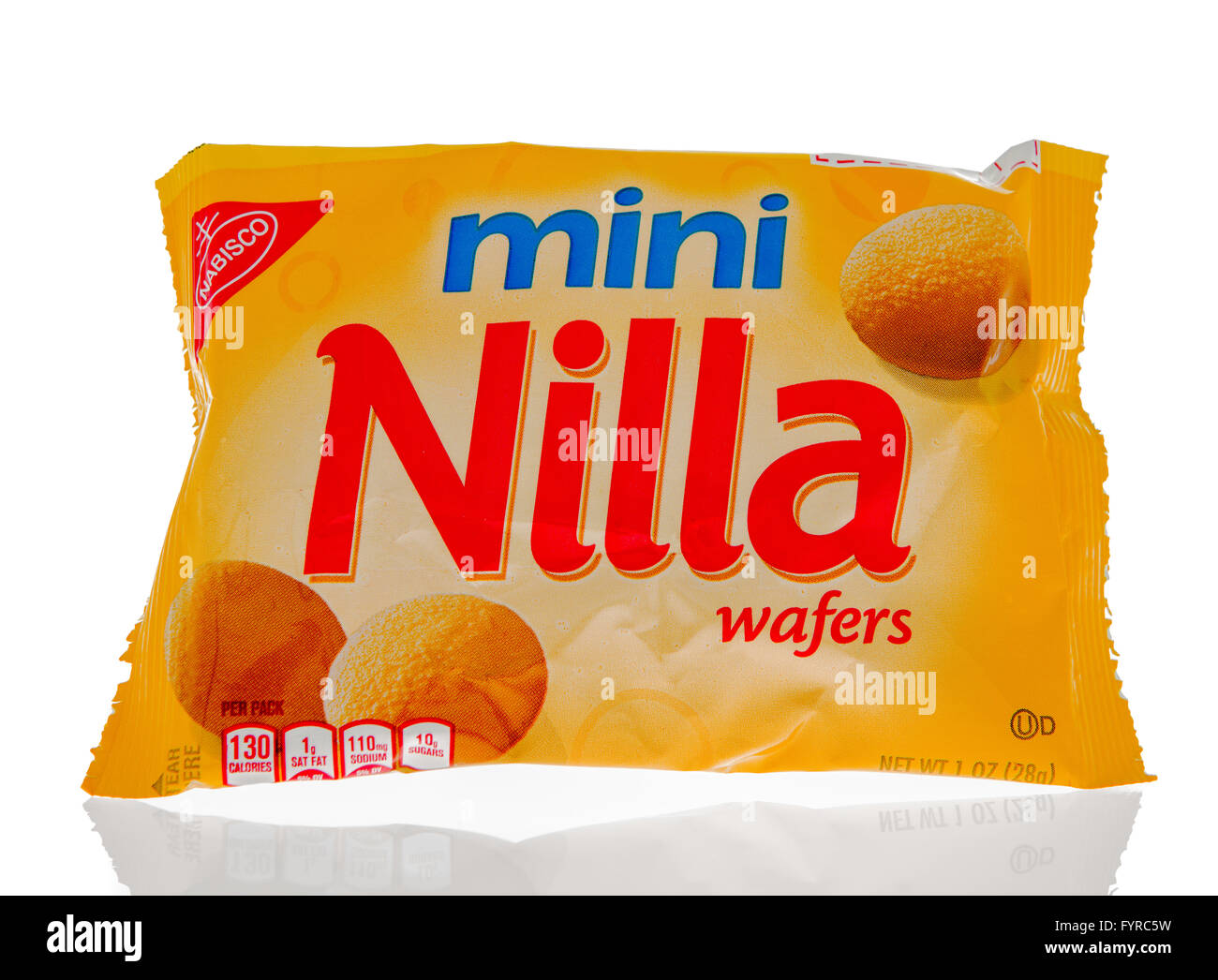 Mini nilla wafers hi-res stock photography and images - Alamy