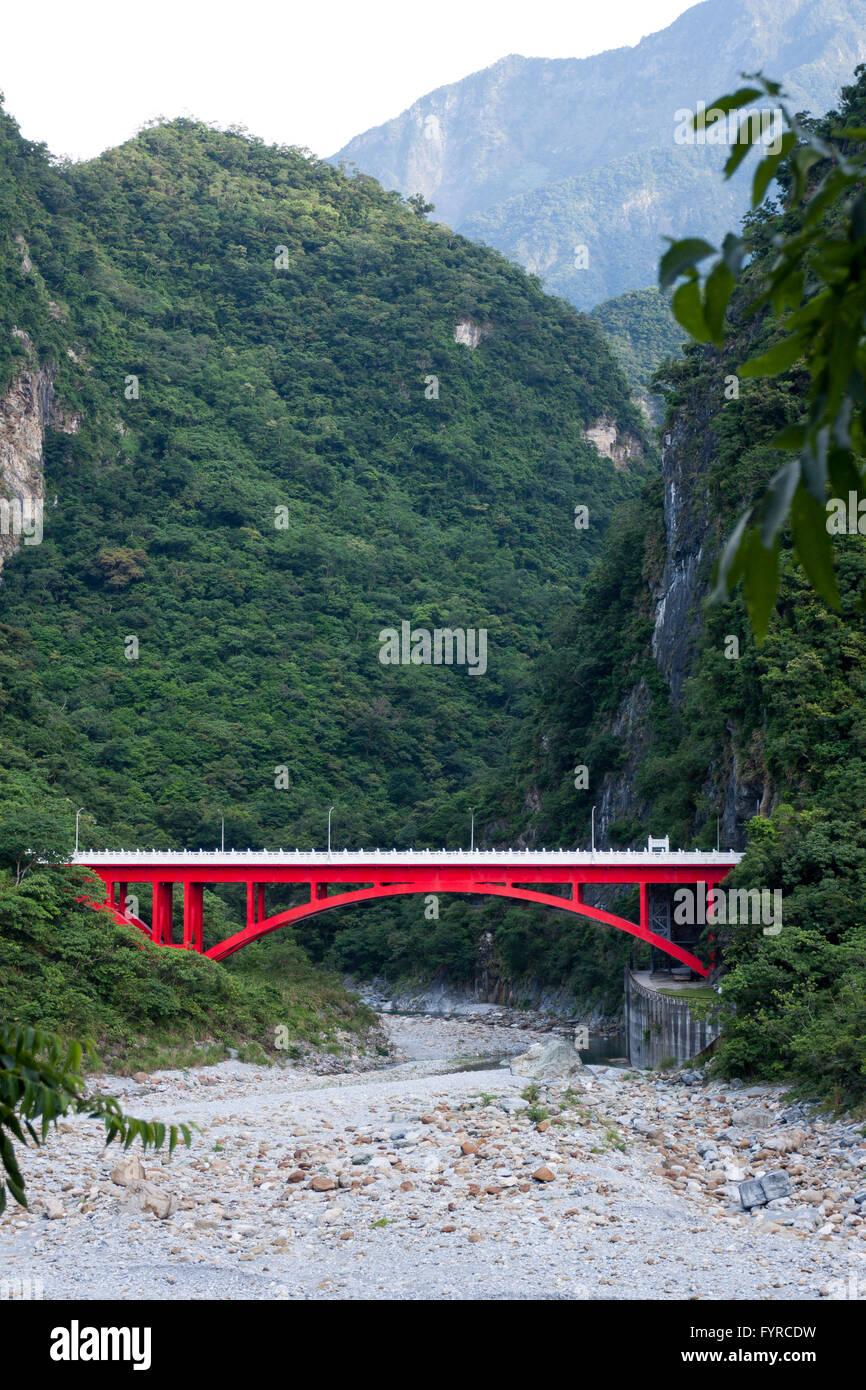 Shakadang Bridge, Taroko National Park, Hualien County, Taiwan Stock ...
