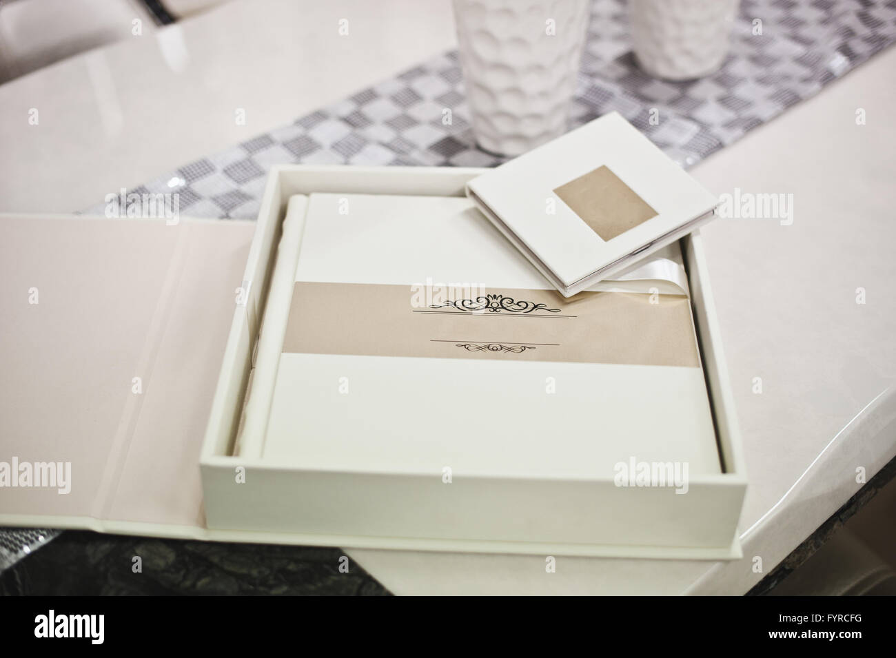 Wedding album design hi-res stock photography and images - Alamy