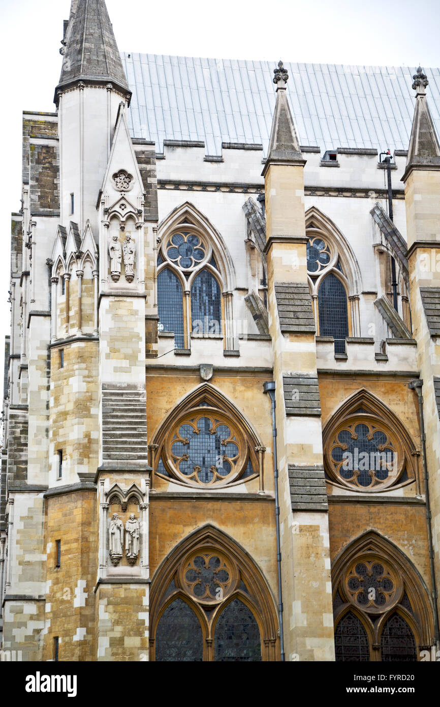 cathedral in london england construction religion Stock Photo - Alamy