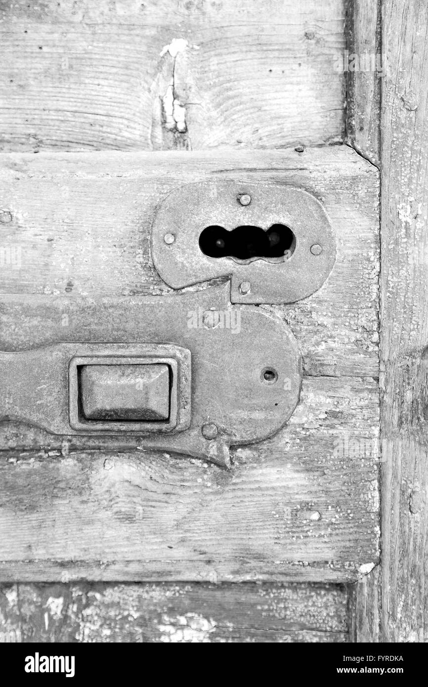 europe old in italy antique close brown door and rusty lock closeup ...