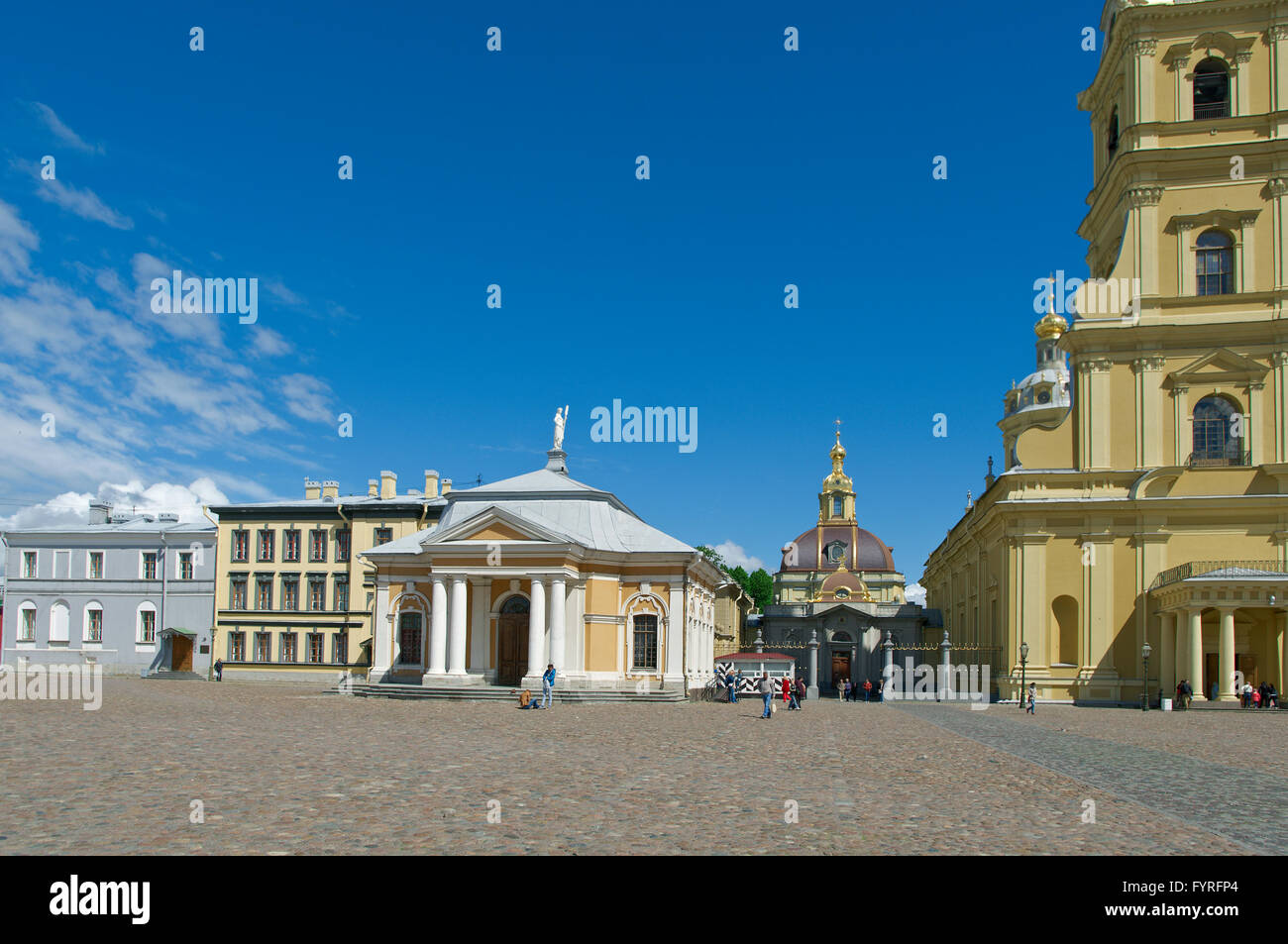 Peter boat hi-res stock photography and images - Alamy
