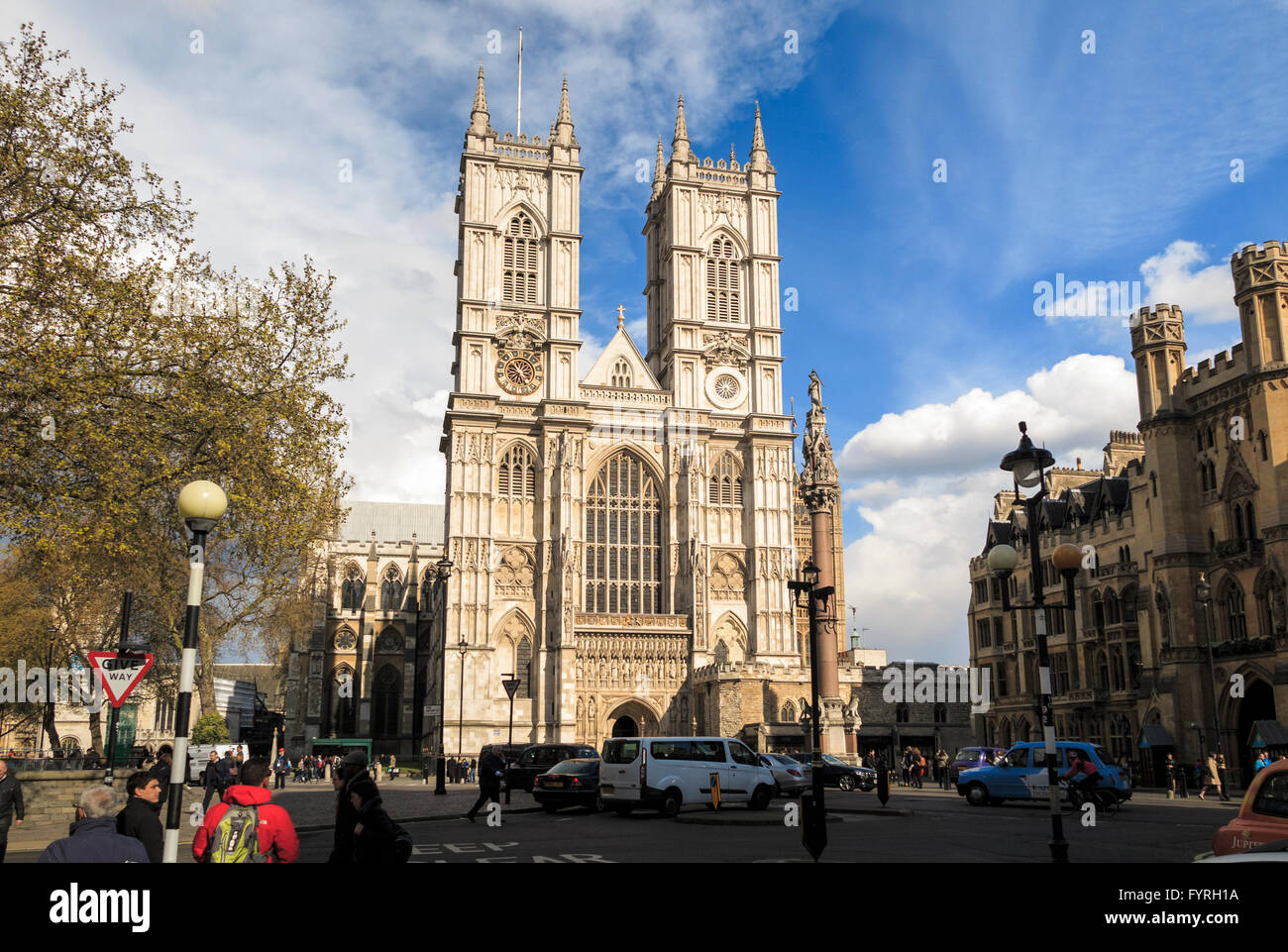 The front facade of iconic Westminster Abbey, London SW1, a leading ...
