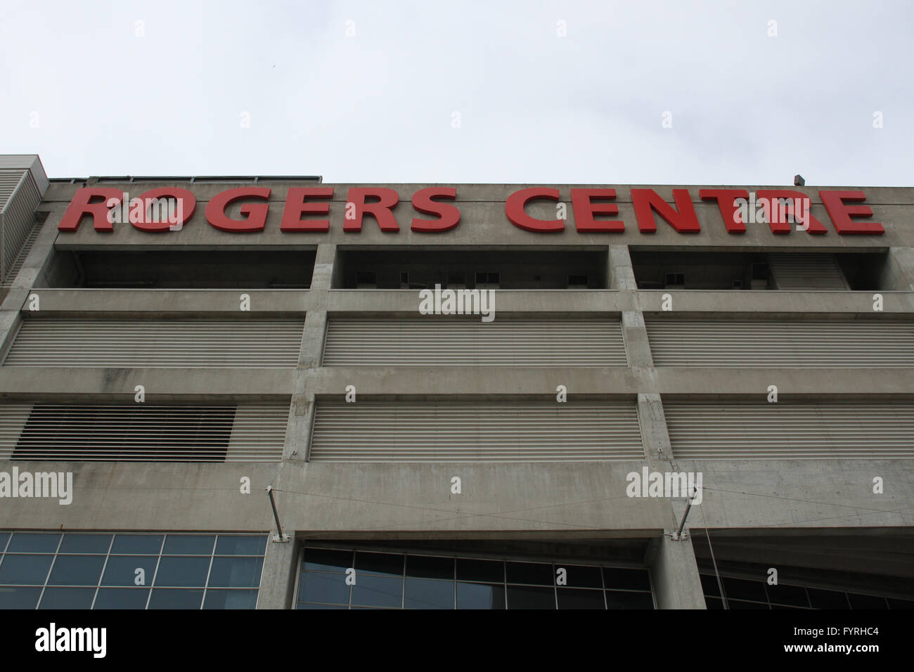Toronto raptors logo hi-res stock photography and images - Alamy