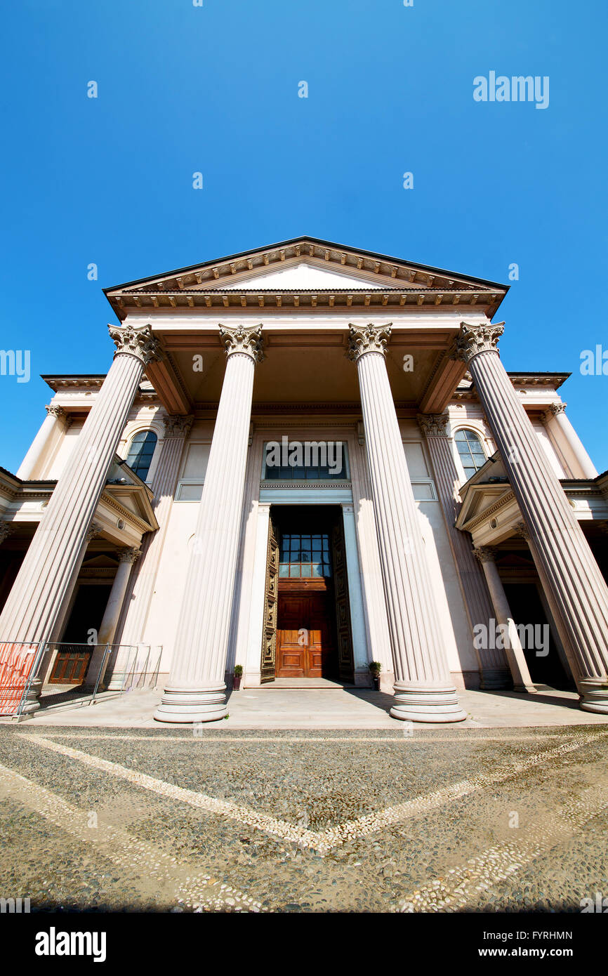building old architecture in italy Stock Photo - Alamy