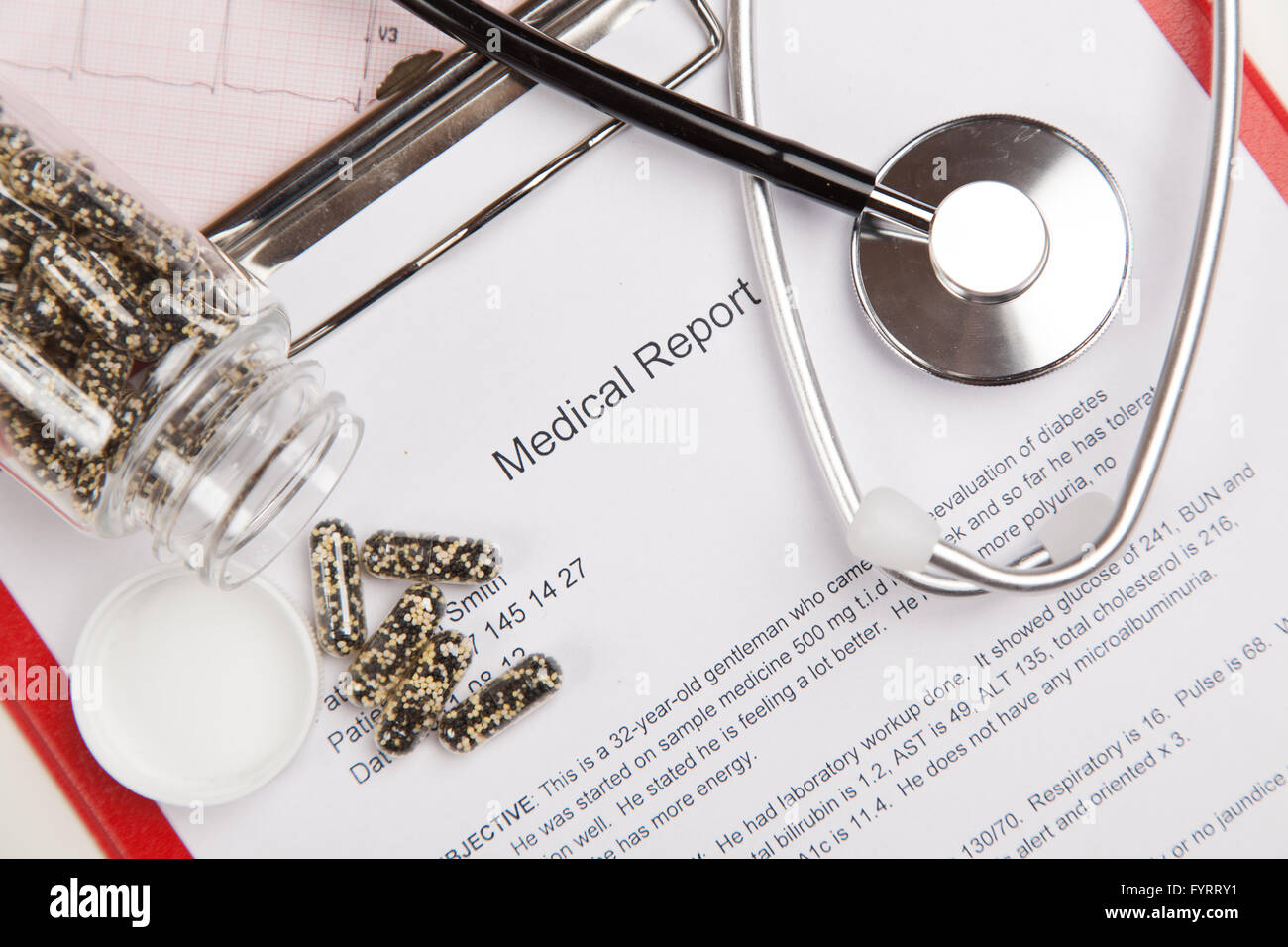 Medical report and cardiogram Stock Photo - Alamy