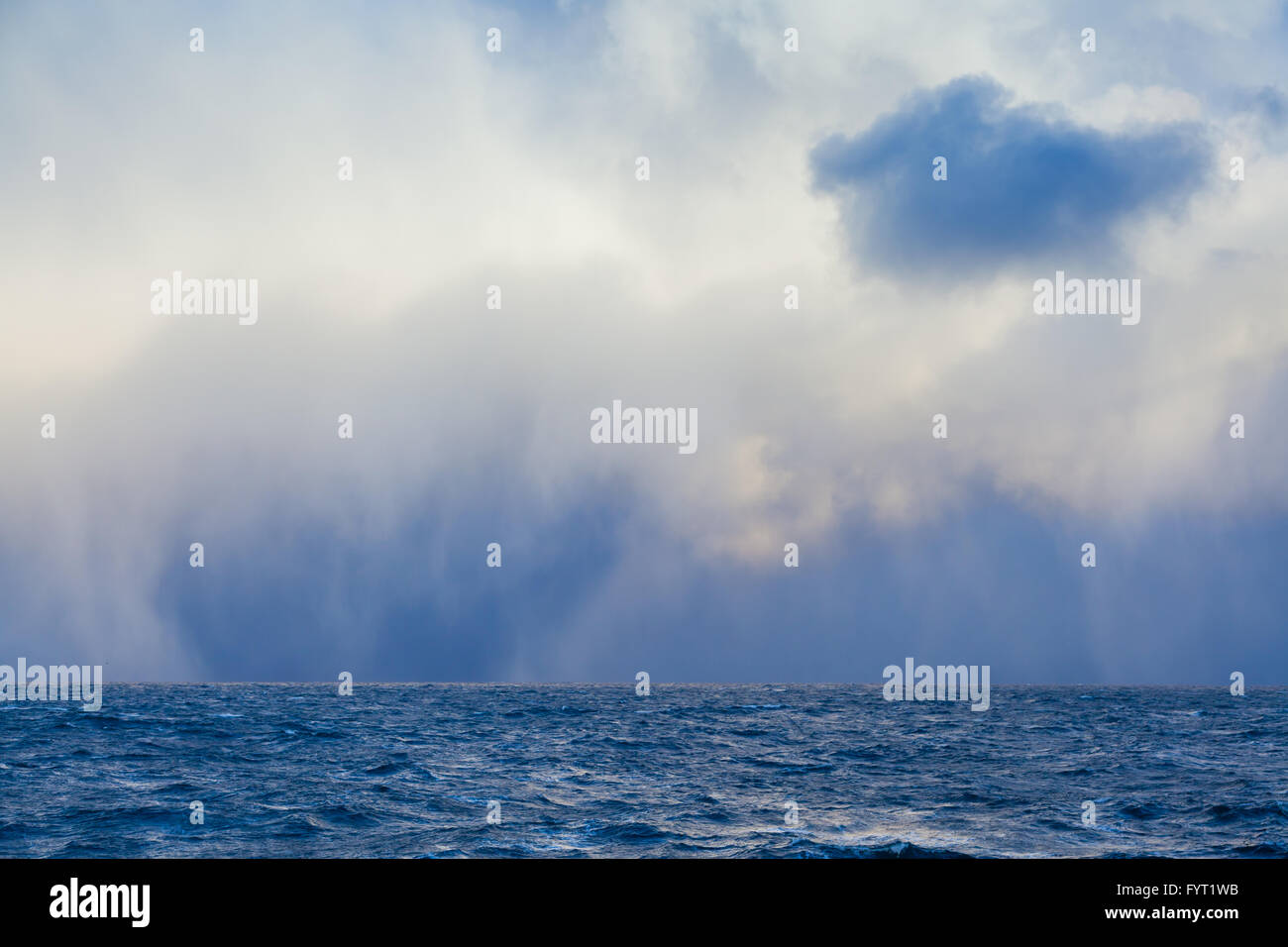 Rain in the arctic hi-res stock photography and images - Alamy