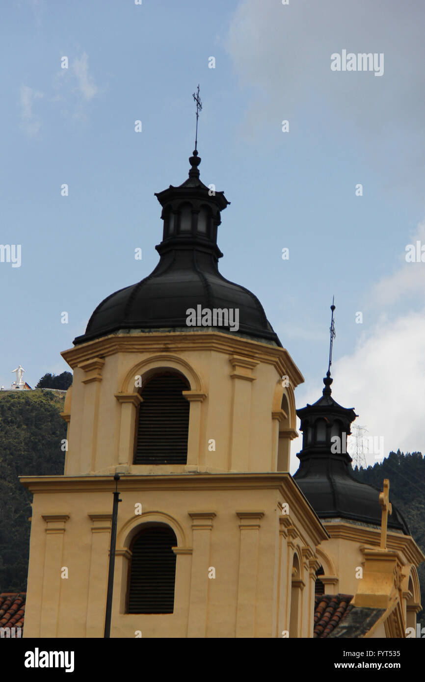 Bogota colobia street Stock Photo - Alamy