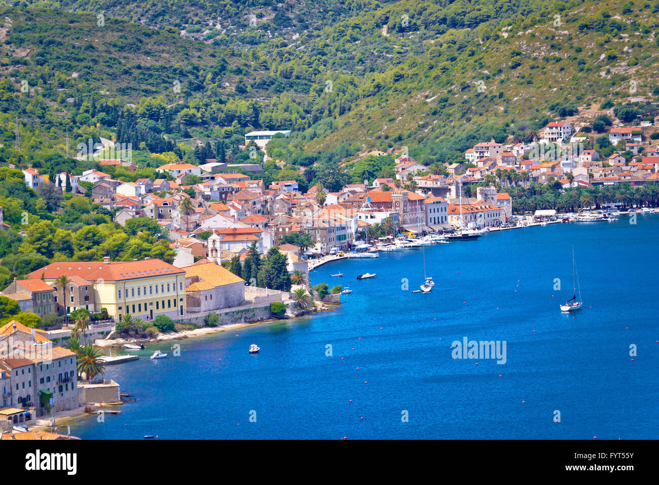 Aerial view of waterfront hi-res stock photography and images - Alamy