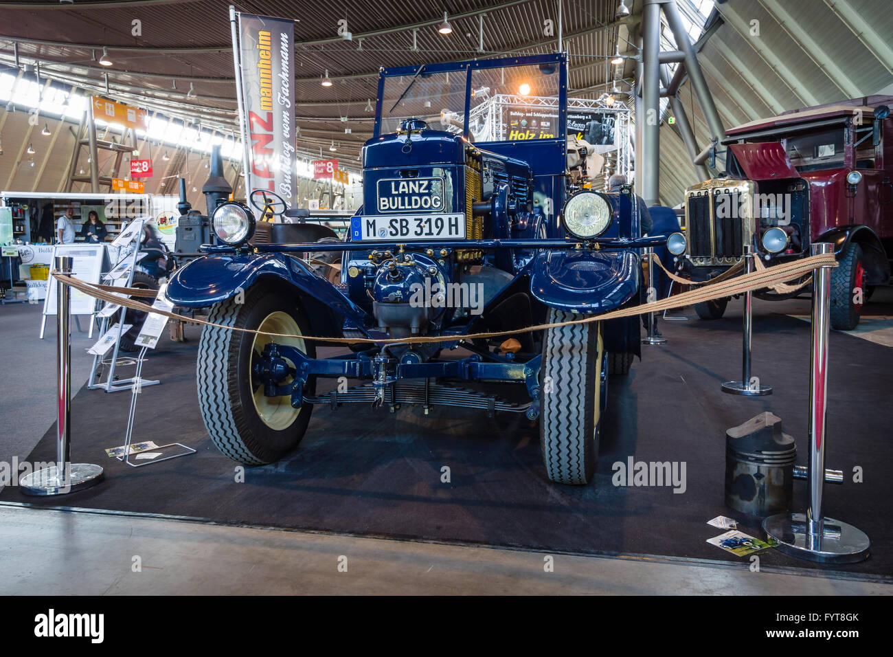 The tractor Lanz Bulldog D2531 (two-stroke, hot bulb engine ...