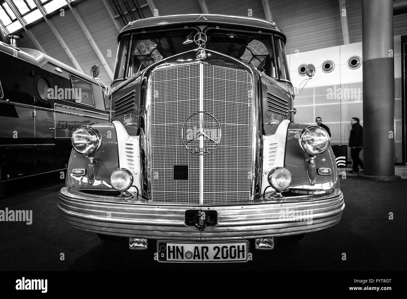 Mercedes benz antique Black and White Stock Photos & Images - Alamy