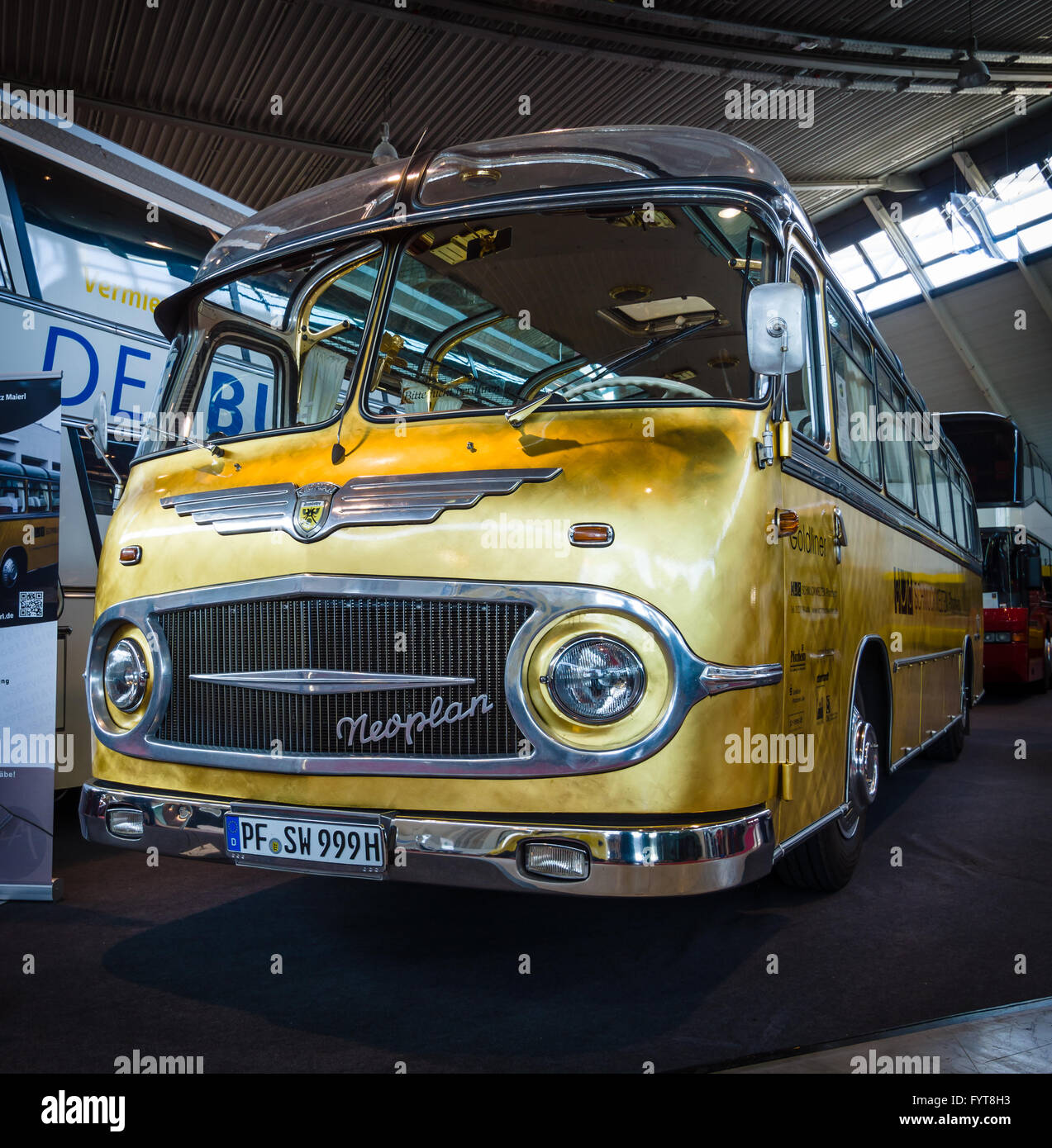 Neoplan hi-res stock photography and images - Alamy