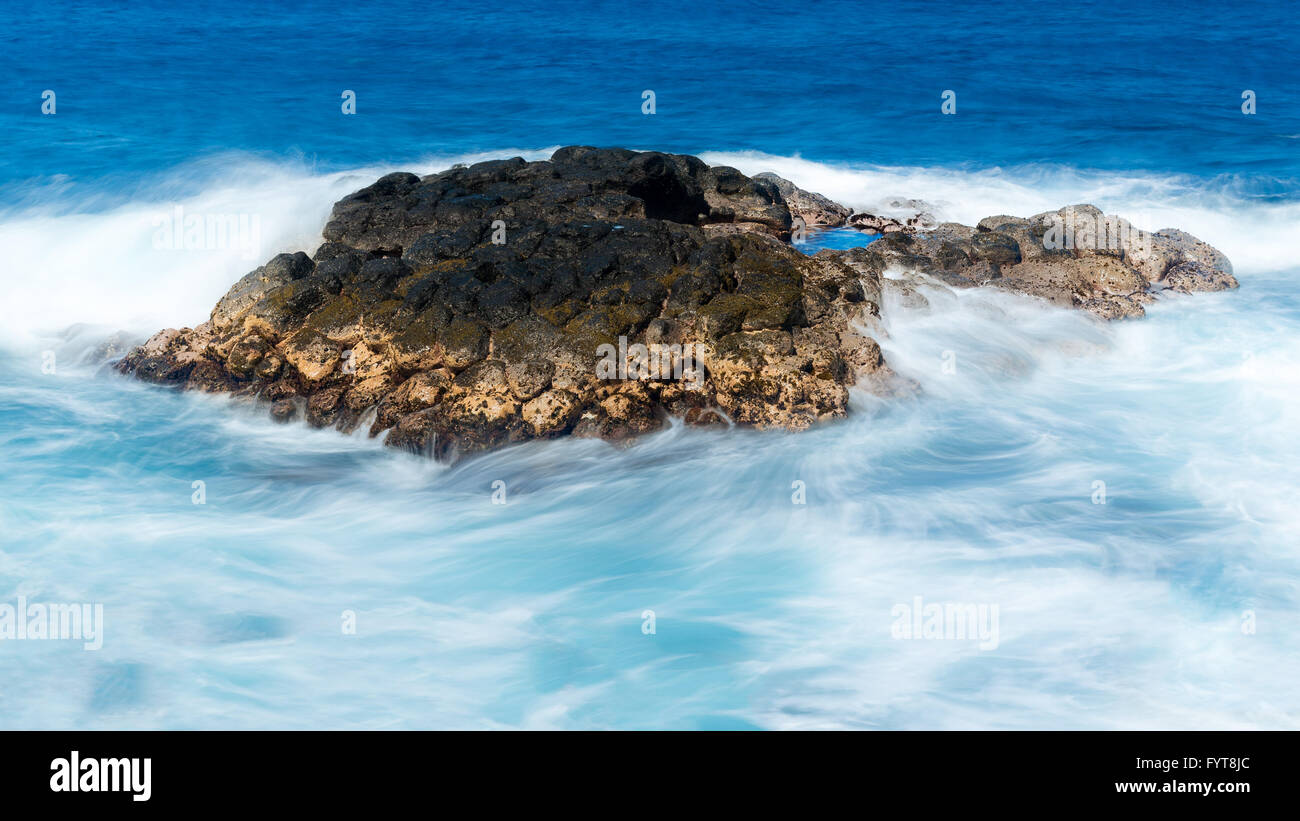 Jagged lava rocks hi-res stock photography and images - Alamy