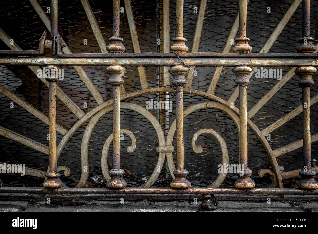 Broken railing hi-res stock photography and images - Alamy