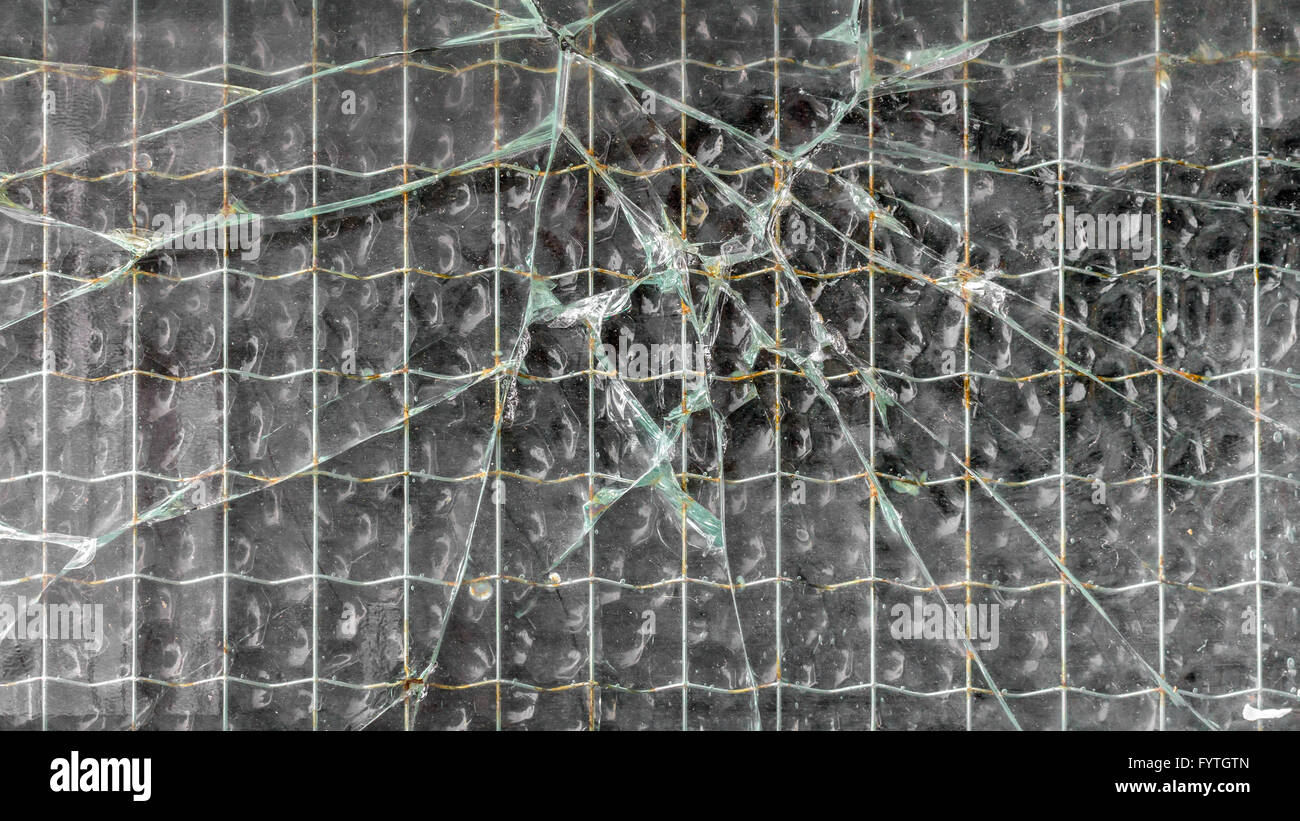 Cracked security glass hi-res stock photography and images - Alamy