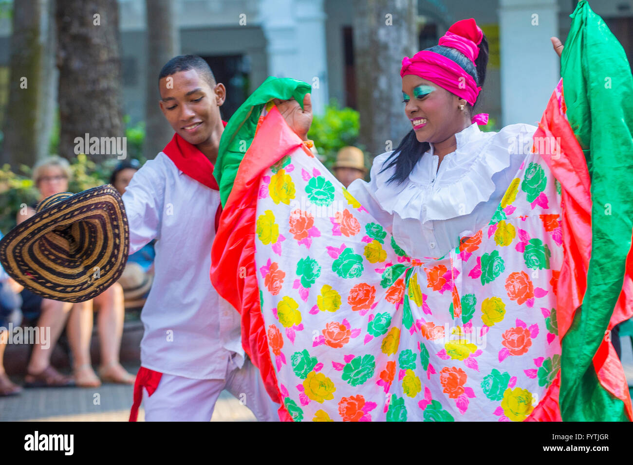 Street performers colombia hi-res stock photography and images - Alamy