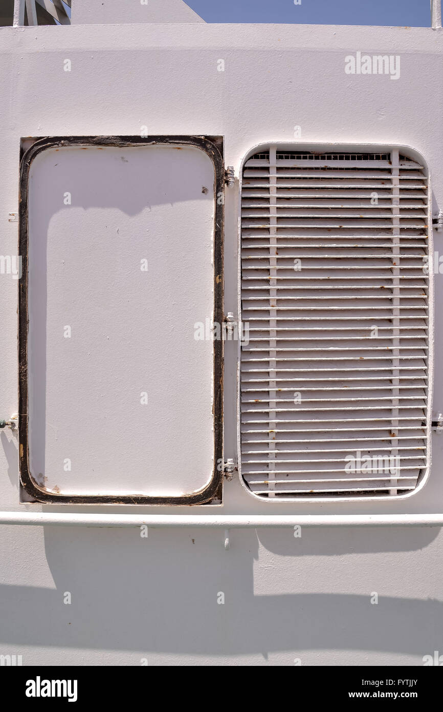 Windows Boat Porthole Stock Photo - Alamy