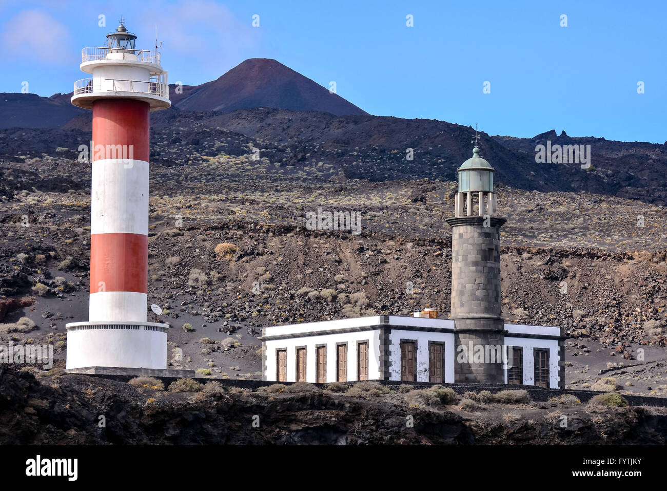 Classic white lighthouse tower hi-res stock photography and images - Alamy