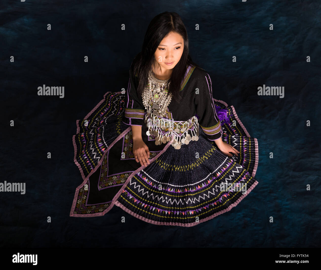 Portrait of Hmong Woman In Traditional Outfit Stock Photo - Alamy