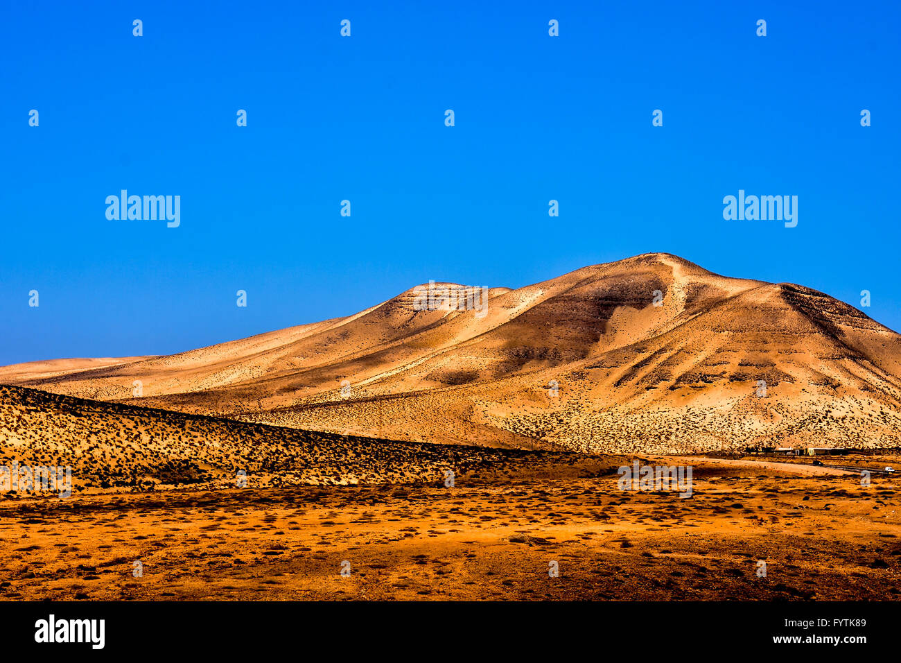 Dry Desert Landscape Stock Photo - Alamy