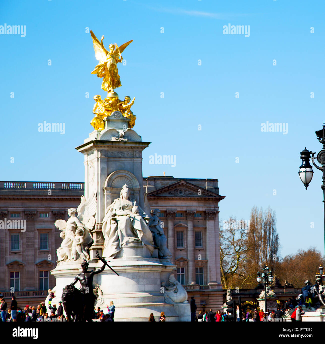 england historic marble and statue in old city of london Stock Photo ...