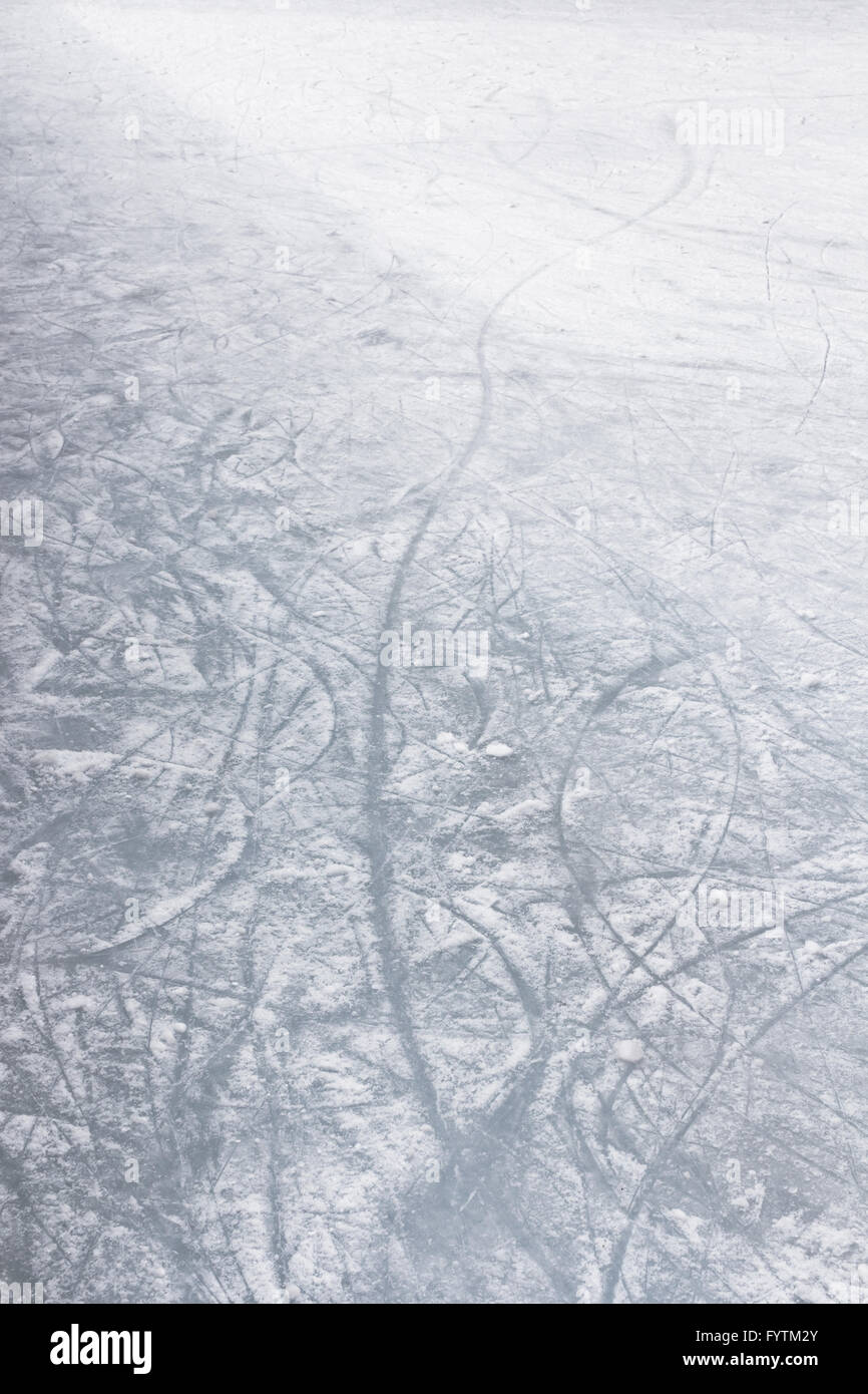 Ice skate marks hi-res stock photography and images - Alamy