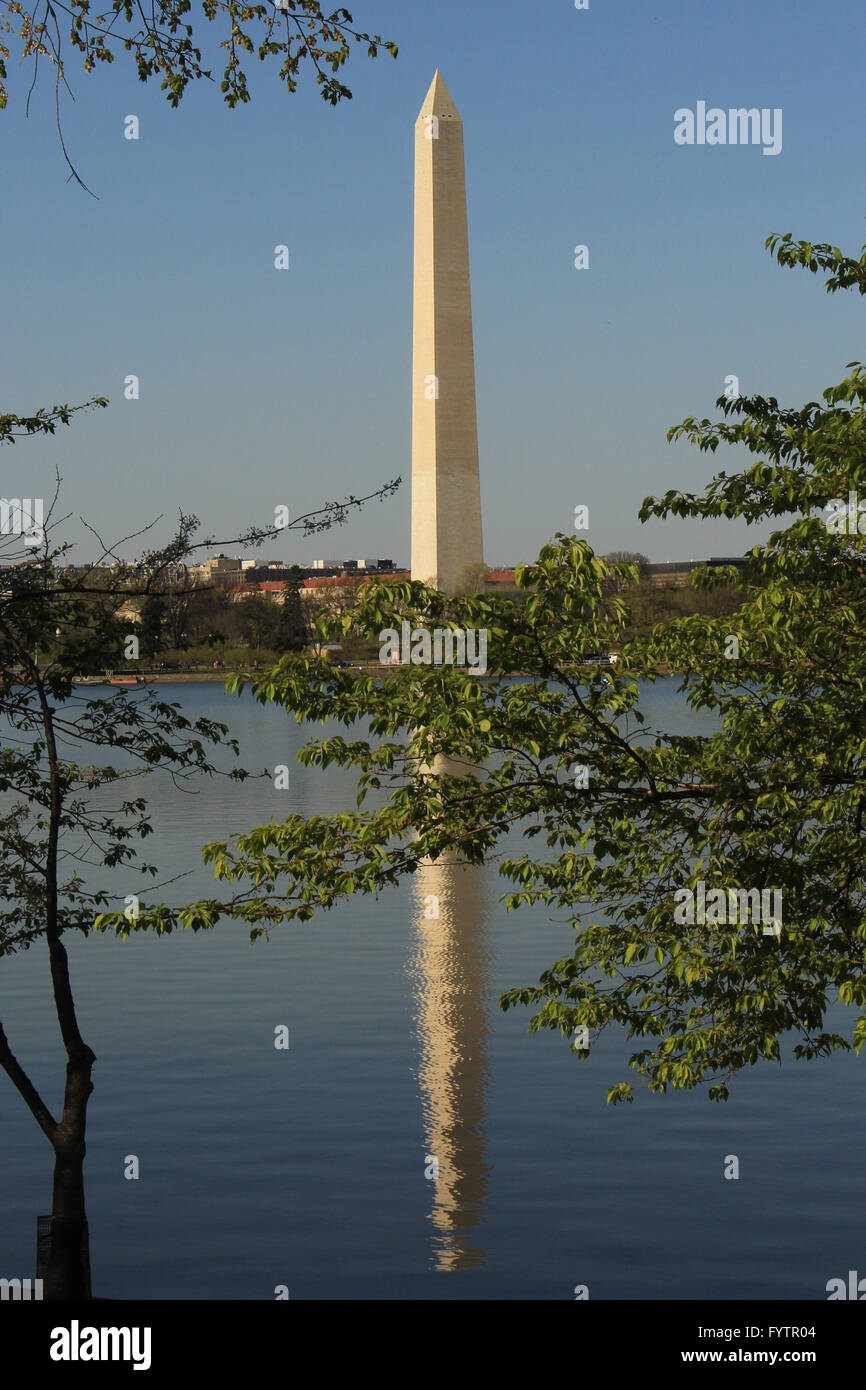washington monument dc brian mcguire Stock Photo - Alamy