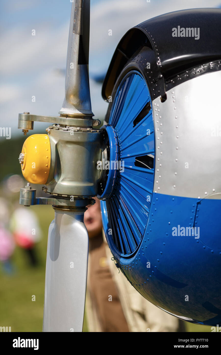 Propeller blur hi-res stock photography and images - Alamy