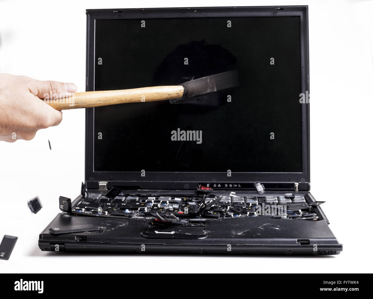 Broken screen laptop hammer hi-res stock photography and images - Alamy