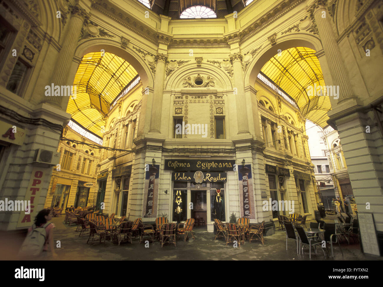 Bucharest shopping centre hi-res stock photography and images - Alamy