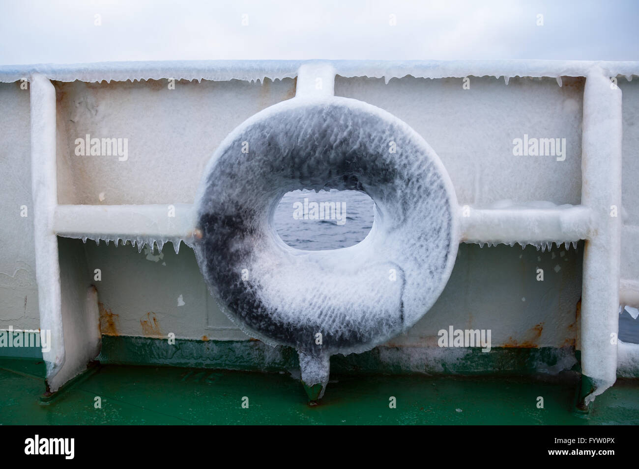 The icing ship Stock Photo - Alamy