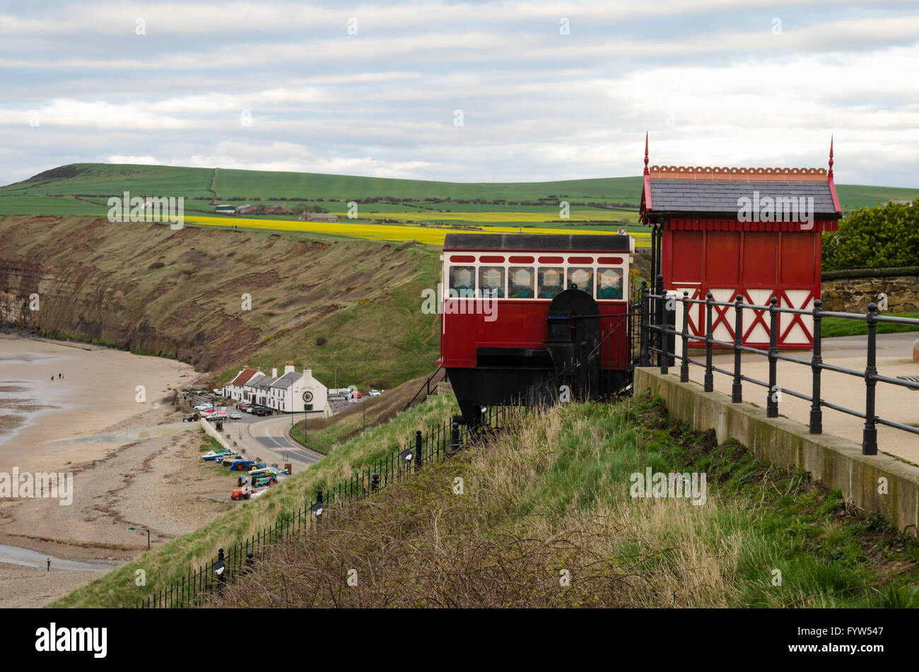 Saltburn Cliff Lift at Saltburn-by-the-Sea Stock Photo - Alamy