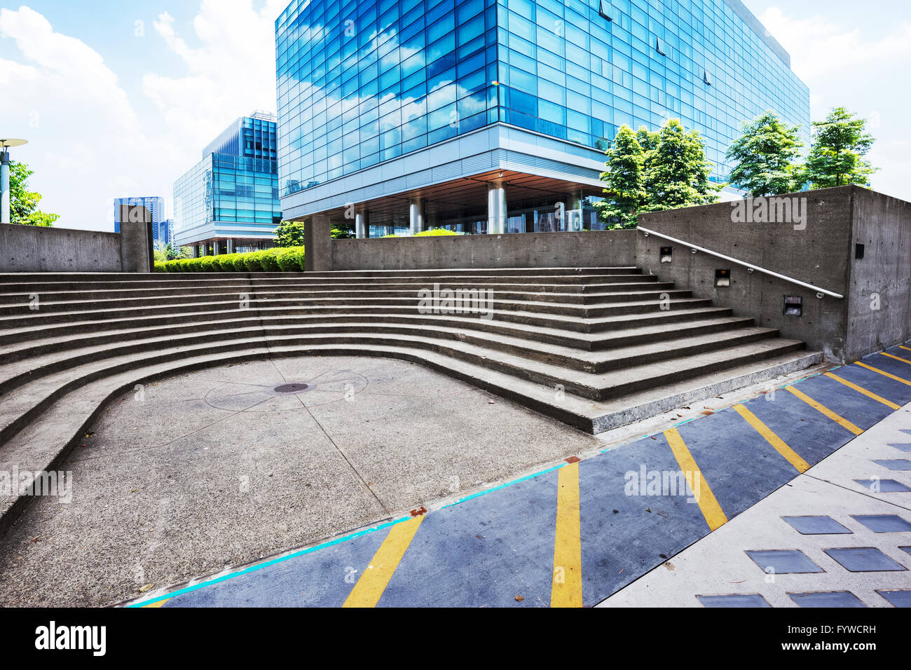 Buildings and the ground hi-res stock photography and images - Alamy