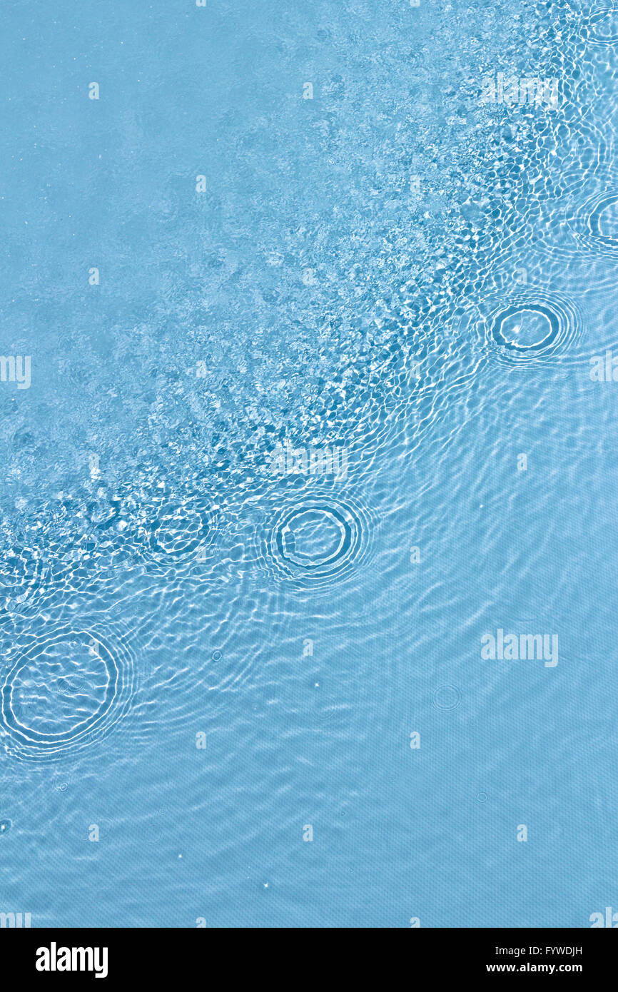 Wave fountain hi-res stock photography and images - Alamy