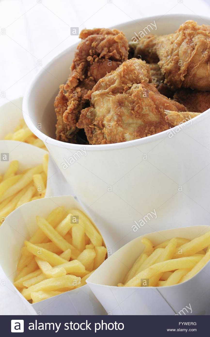 Bucket Of Chicken High Resolution Stock Photography and Images - Alamy
