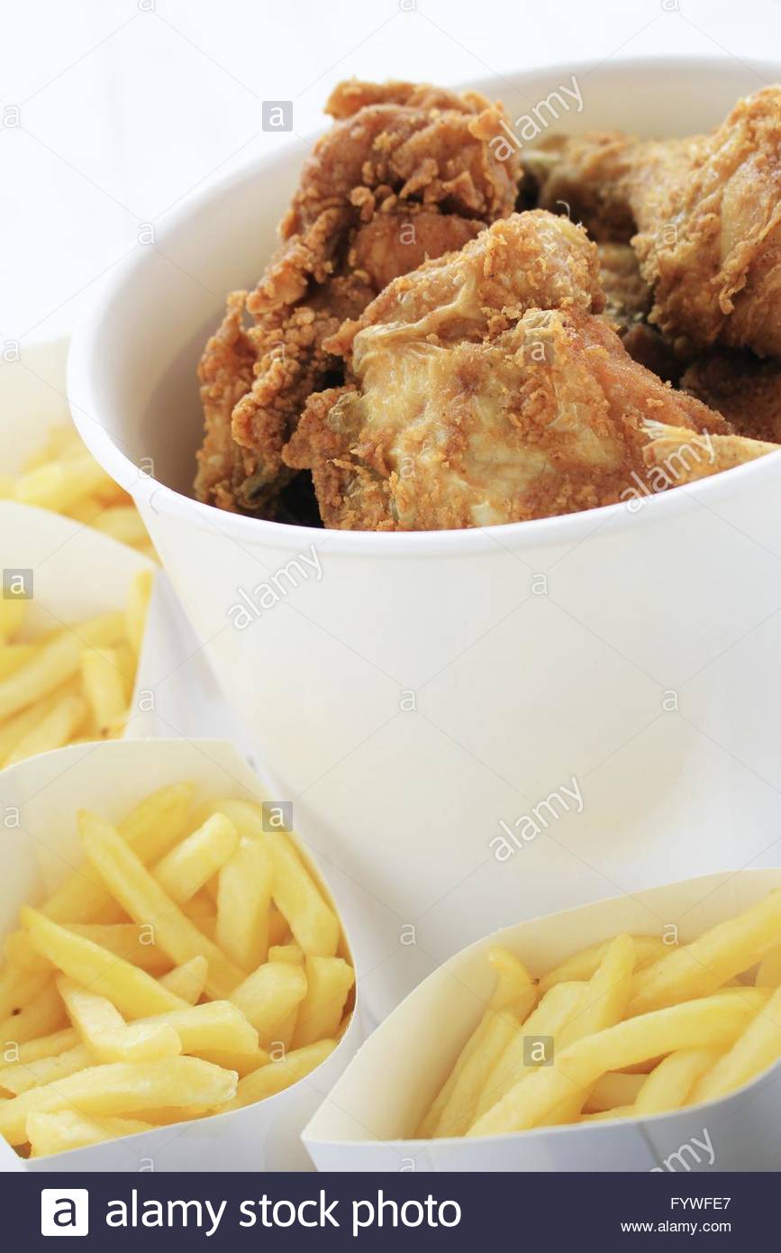 Bucket Of Chicken High Resolution Stock Photography and Images - Alamy