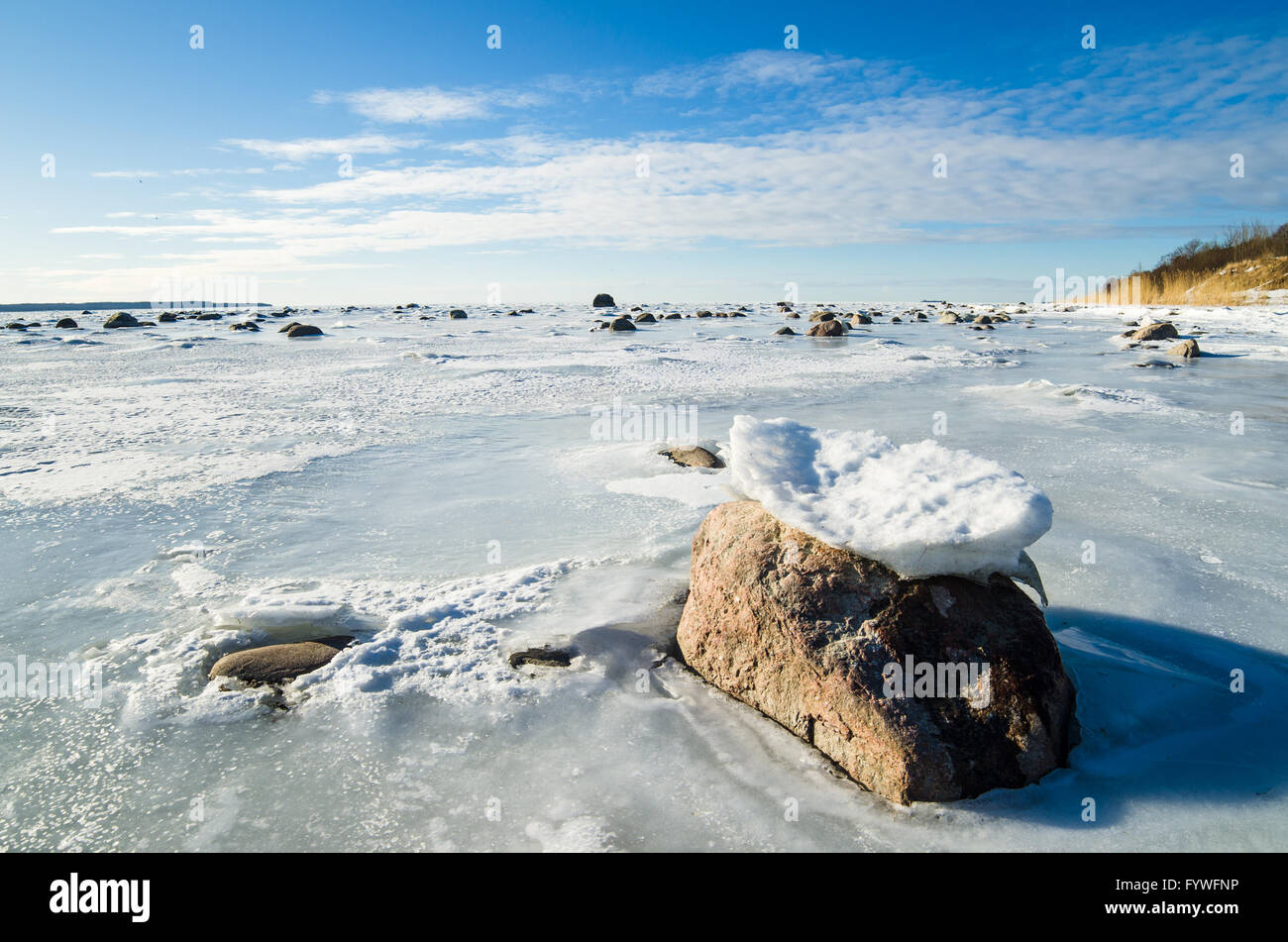 Ice at the sea hi-res stock photography and images - Alamy