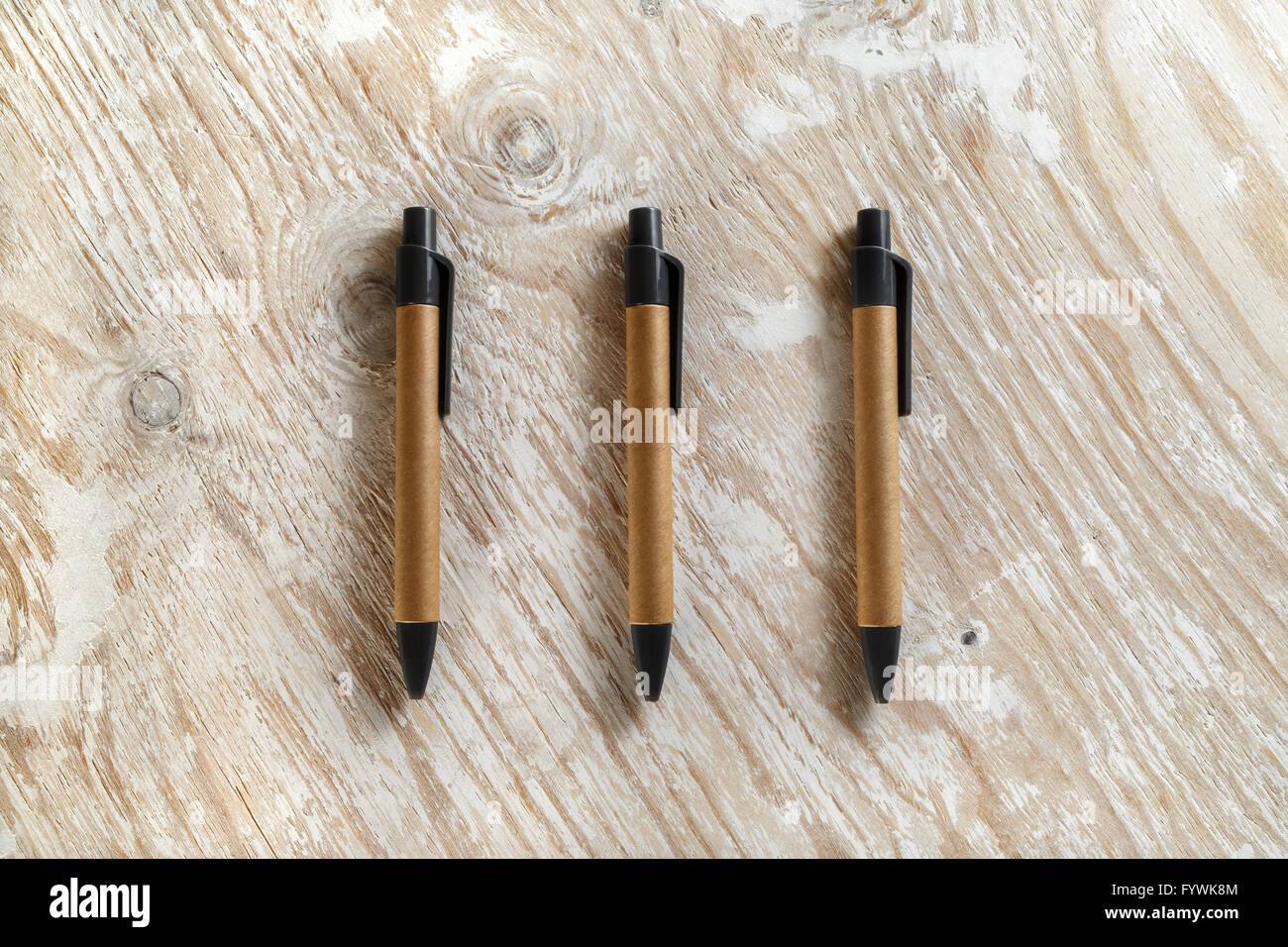 Ballpoint pens hi-res stock photography and images - Alamy