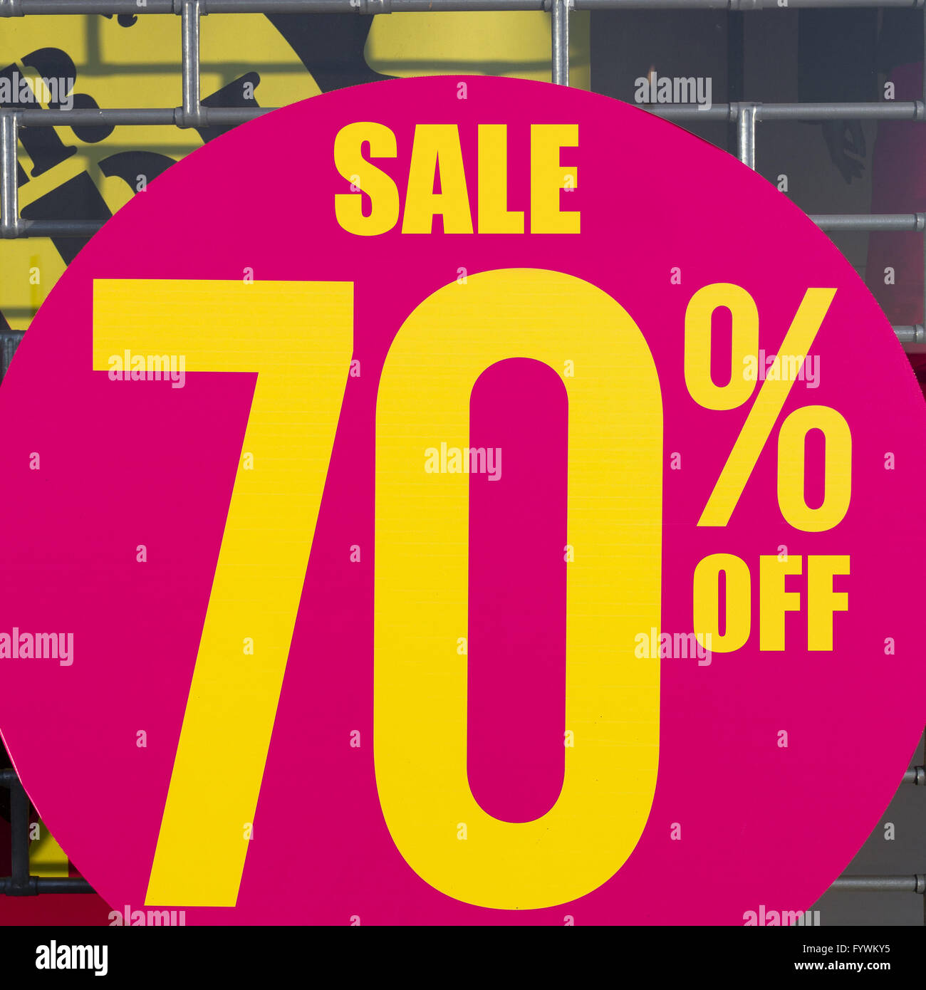 Market incentive hi-res stock photography and images - Alamy