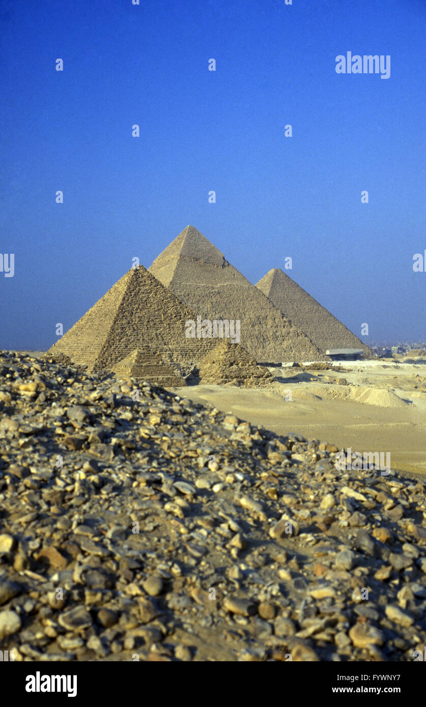 AFRICA EGYPT CAIRO GIZA PYRAMIDS Stock Photo - Alamy