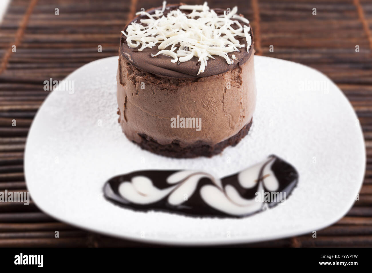 Chocolate moose desert sweet hi-res stock photography and images - Alamy