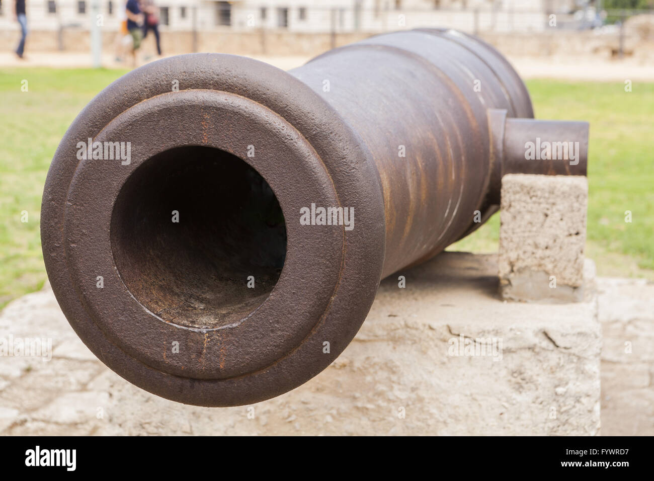 Ancient bronze cannon barrel hi-res stock photography and images - Alamy